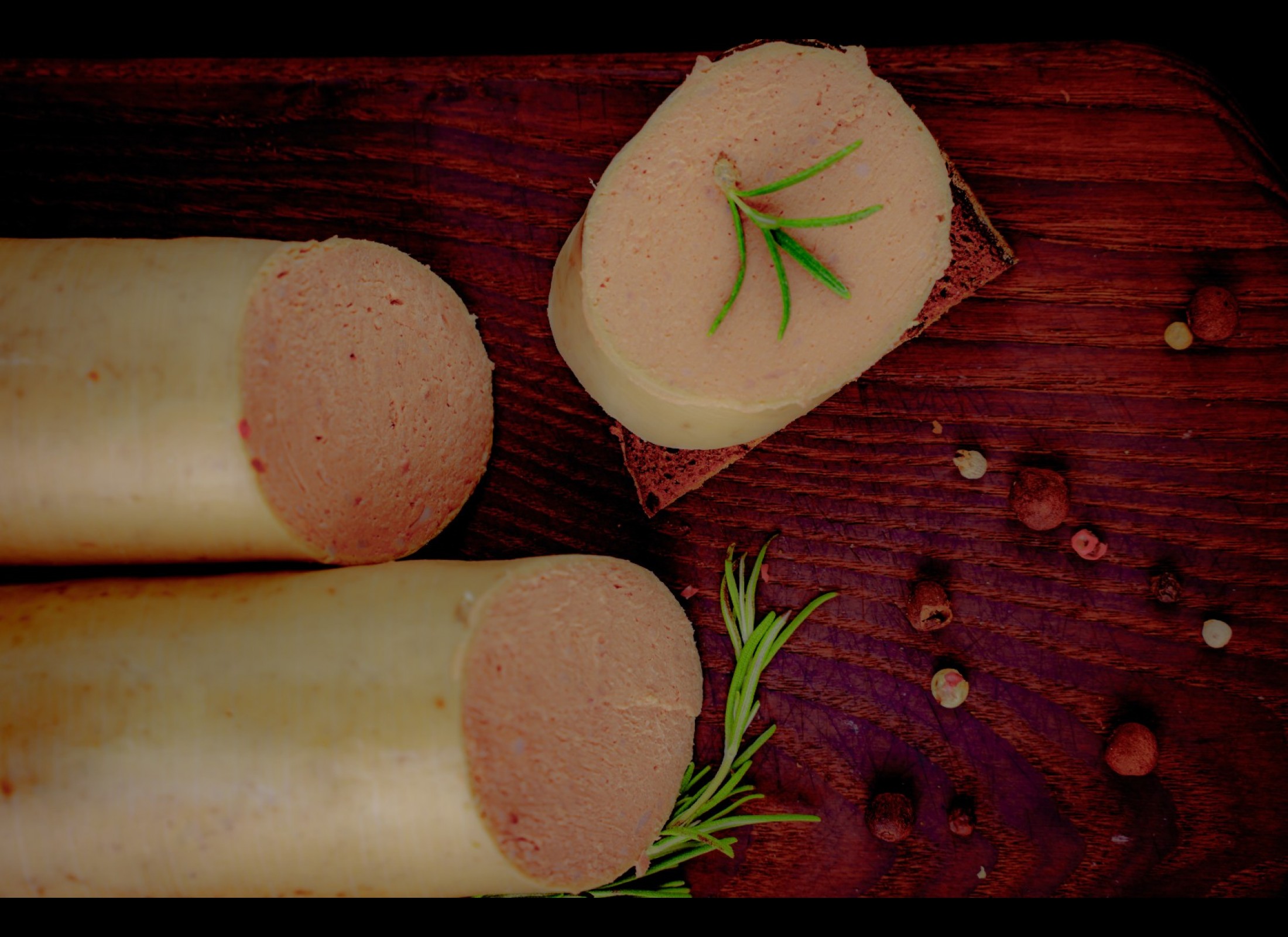 Vārīta liellopu aknu desa "Čehu"